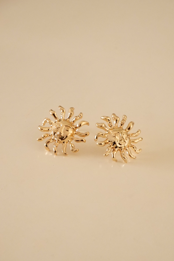 Sun studs – Mañana